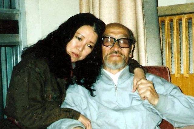 1991年，三毛自杀的第二天，王洛宾在日记本写下一句话后失声痛哭-搜狐大视野-搜狐新闻