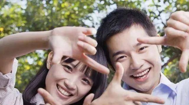 去男友家见父母,晚上被安排和男友睡一张床,要如何应对?阿姨