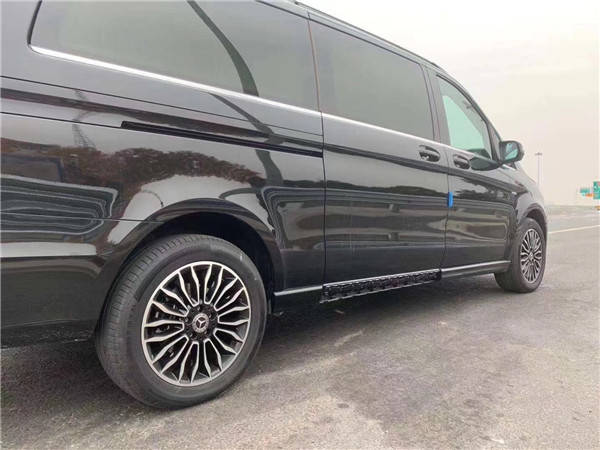 空气悬架李洋讲述奔驰V260改装AIRBFT气动避震品牌功能配置_搜狐汽车_搜狐网