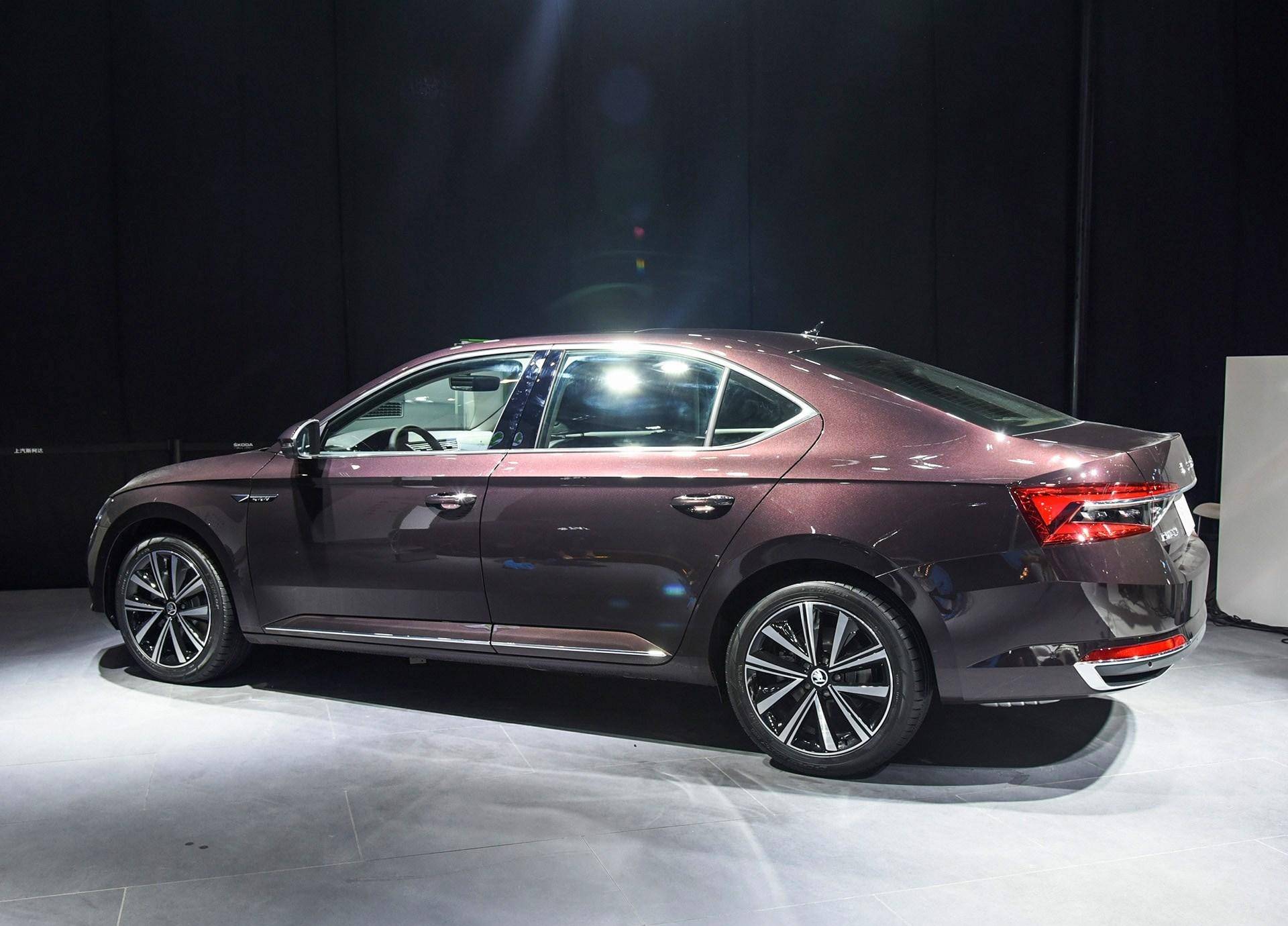 德系B级车并非只有帕萨特，造型稳重有派头，搭载1.4t和2.0t引擎_搜狐汽车_搜狐网