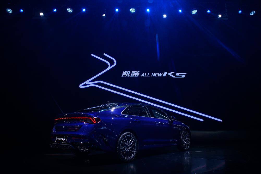 即日起全国首发到店 国产凯酷（ALL NEW K5）亮相成都车展_搜狐汽车_搜狐网
