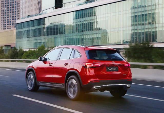 售价30.38万元！1.3T的奔驰GLA到底会卖给谁？_搜狐汽车_搜狐网