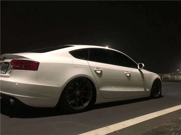 李洋讲述奥迪A5改装AIRBFT气压减震器套件低趴案例_搜狐汽车_搜狐网