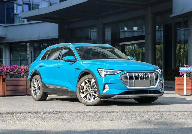 BBA“电动战”开启！iX3/e-tron/EQC战力如何？_搜狐汽车_搜狐网