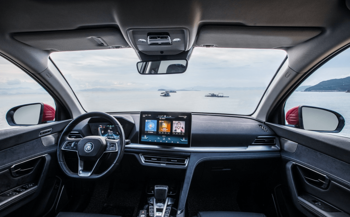 国潮插混SUV之争，宋Pro DM和荣威RX5 ePLUS谁是最佳之选？_搜狐汽车_搜狐网