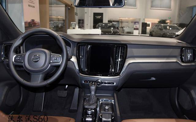 二线豪华汽车对比，凯迪拉克CT5与捷豹XEL，你会选择谁？_搜狐汽车_搜狐网