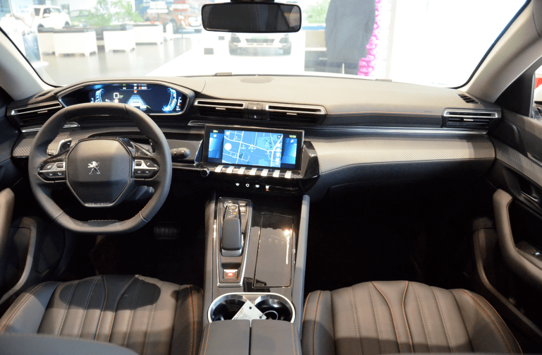 007探店：颜值升级 实拍东风标致508L PHEV_搜狐汽车_搜狐网