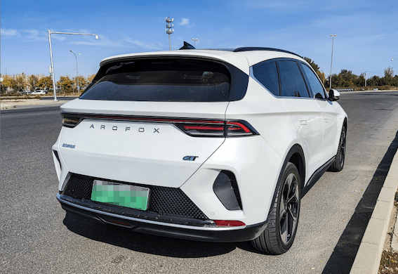 打卡“网红车”｜ARCFOX极狐αT带来极致驾乘体验_搜狐汽车_搜狐网