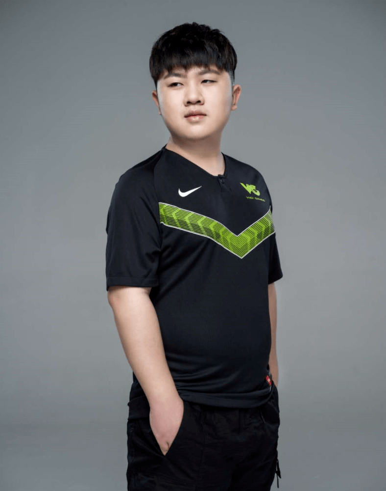 WE2：0VG：WE登顶积分榜_比赛