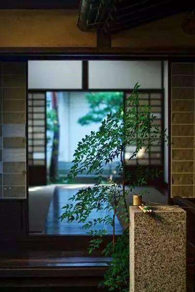 修行先修心,渡人先渡己! 搜狐大视野 搜狐新闻