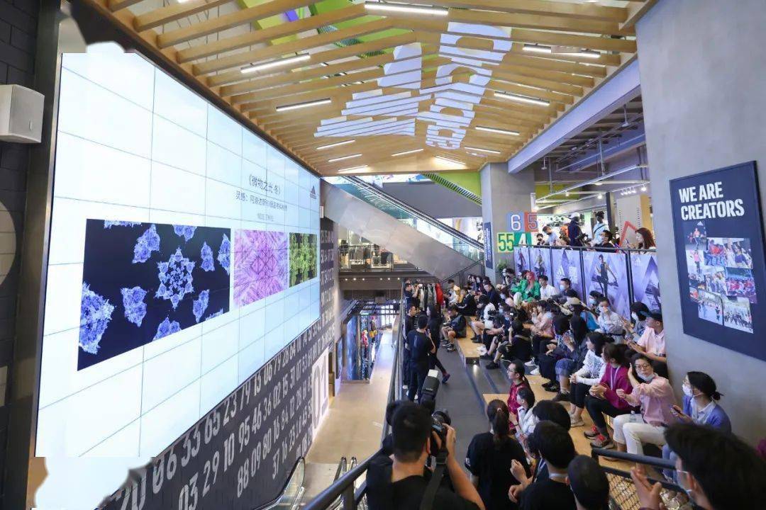 阿迪达斯联合UCCA Lab打造 冬日幻境， 全国门店线上线下联动，开启羽绒不服沉浸式体验-搜狐大视野-搜狐新闻