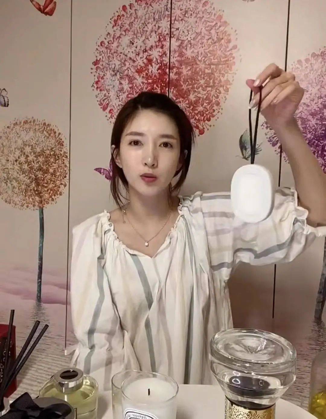 女明星私香大起底,见过4300ml的香薰吗!-搜狐大视野-搜狐新闻