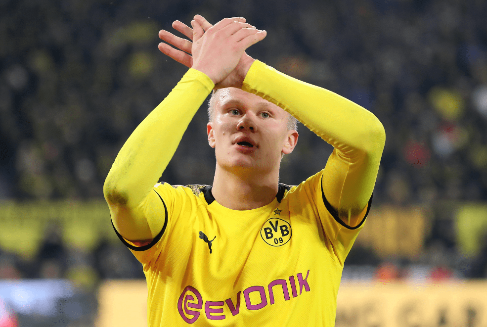 哈兰德特点：力量速度完美融合 跑位灵活擅捕捉机会_比赛