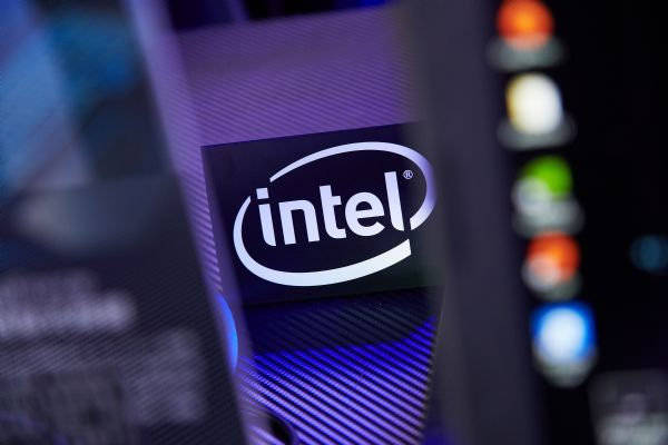 英特尔“Tick-Tock”模式崩盘 未来如何超越台积电？-搜狐大视野-搜狐新闻