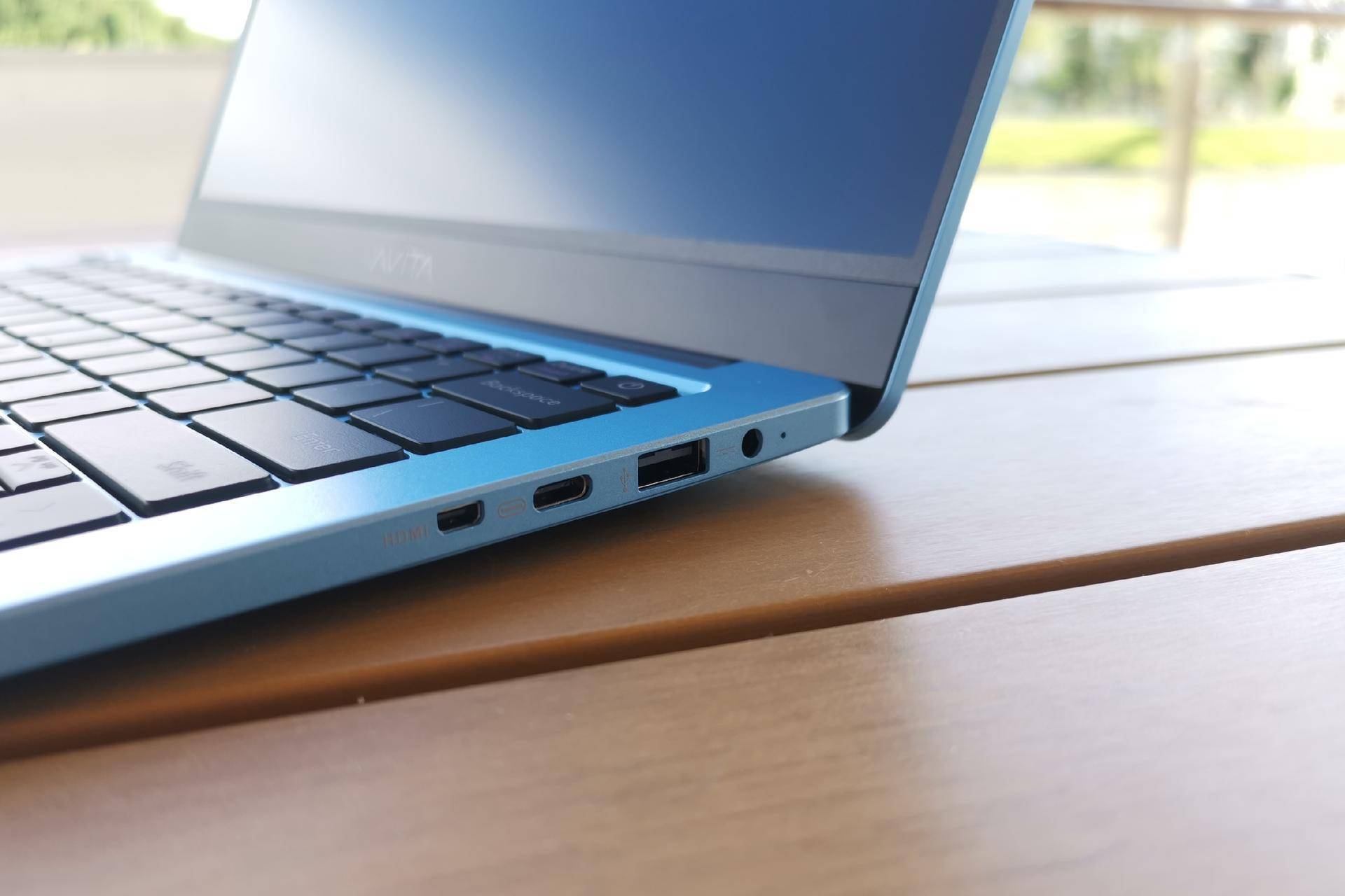 颜值即正义，性能是实力—AVITA LIBER V开箱简评_搜狐汽车_搜狐网