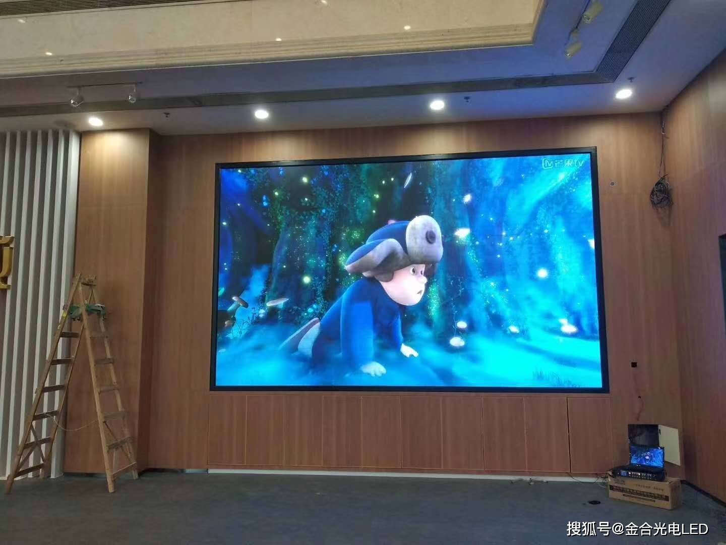 Mini LED显示屏优势大，有望大幅增长_产品