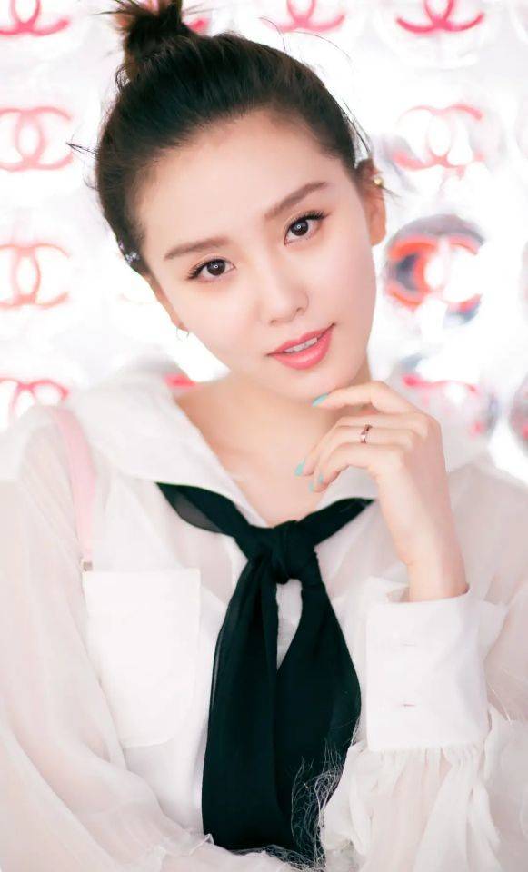 影视女星刘诗诗个人写真集：优雅高贵、知性唯美！-搜狐大视野-搜狐新闻