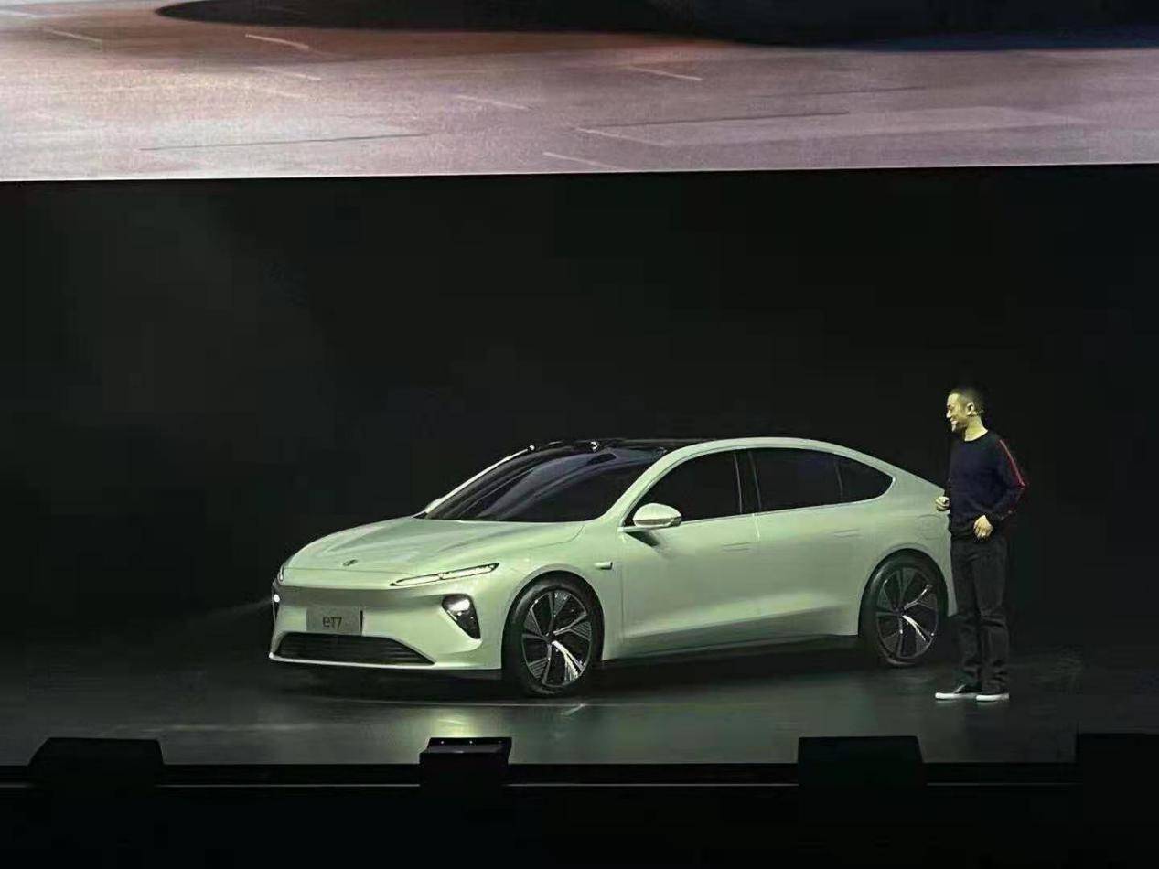 纯电续航1000km，蔚来ET7要对标宝马7系？_搜狐汽车_搜狐网