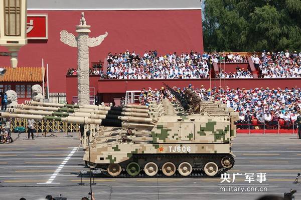 PLZ-05B“升半代”，底盘六对轮变七对轮，信息化程度大幅提升_自行火炮