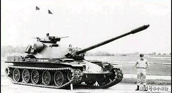 大头大头下雨不用愁——美国T95E1中型坦克_mm