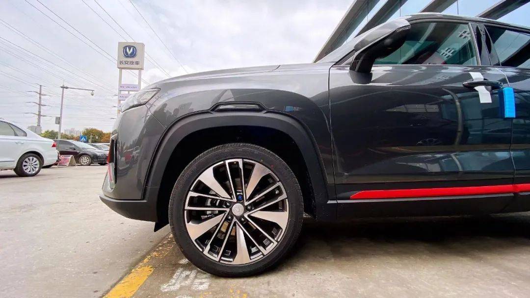 实拍全新CS35PLUS：不止外观变化大，内在还有更多惊喜_搜狐汽车_搜狐网