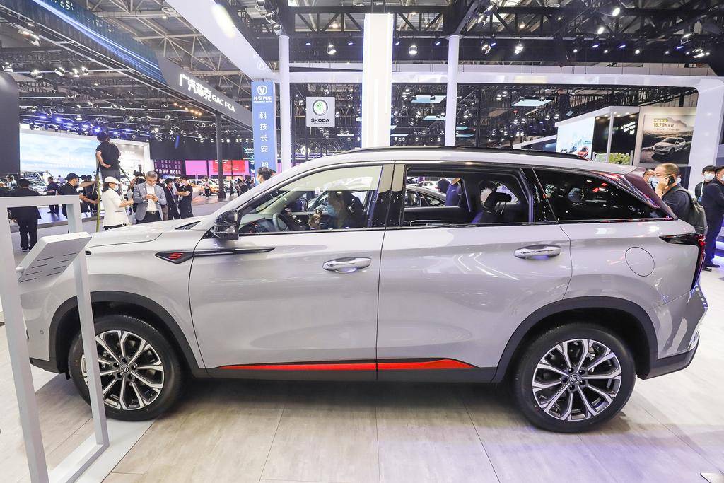 长安CS75 PLUS，高配233马力+国产SUV，销量也是实力！_搜狐汽车_搜狐网