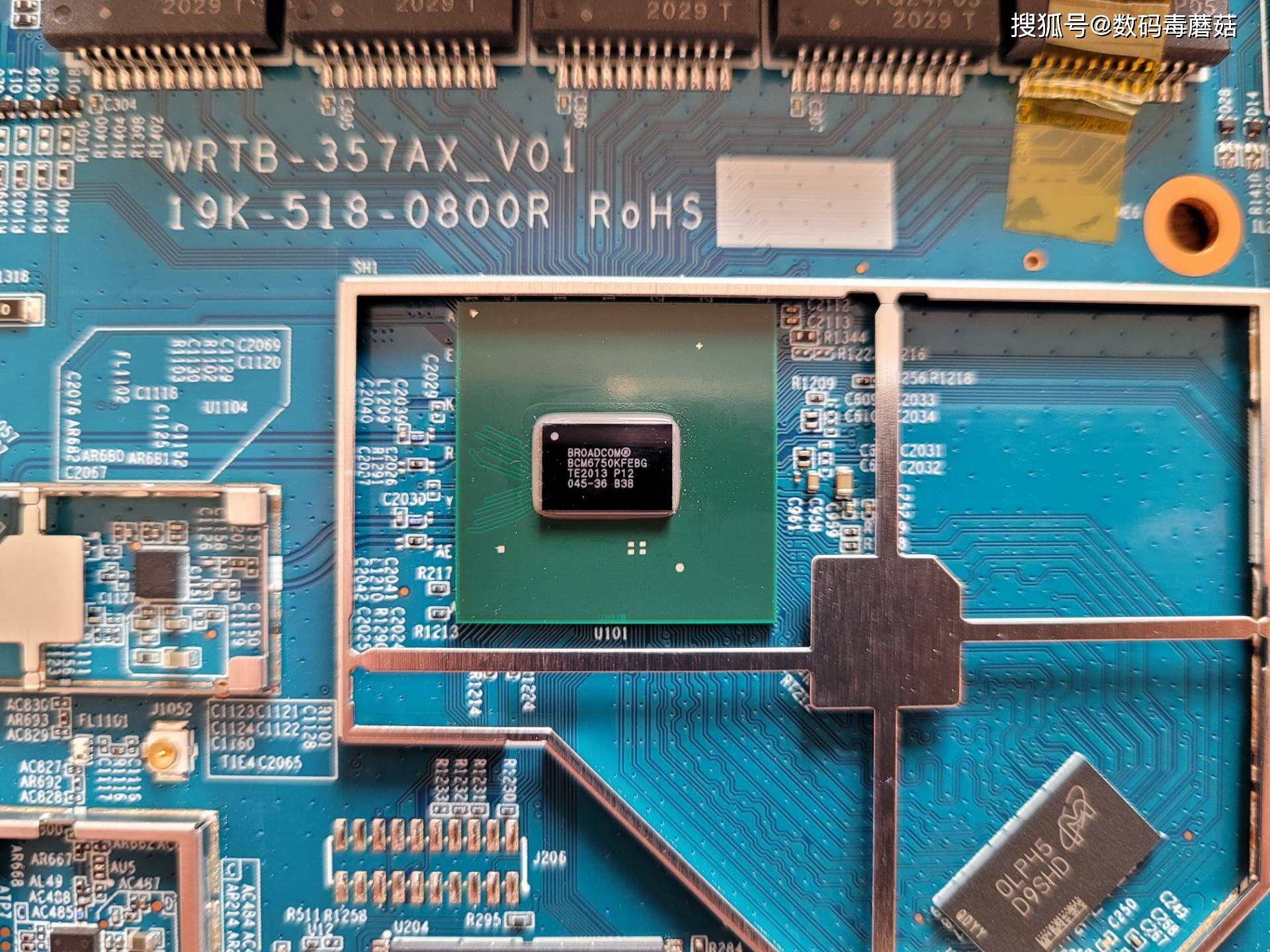 全网首拆：领势LINKSYS E9450拆解报告_路由器