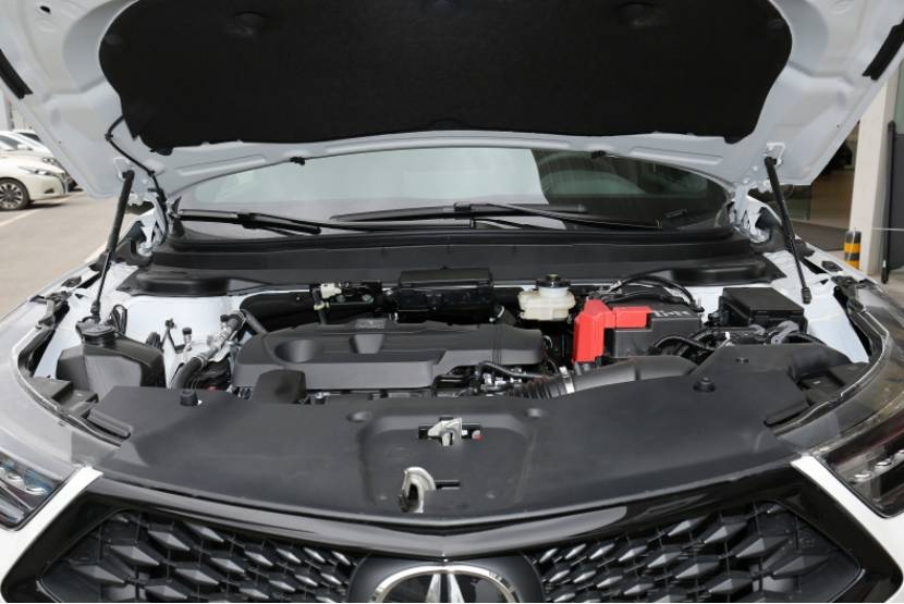 奥迪Q5L和讴歌RDX对比 看完这些我承认我被震撼到了_搜狐汽车_搜狐网