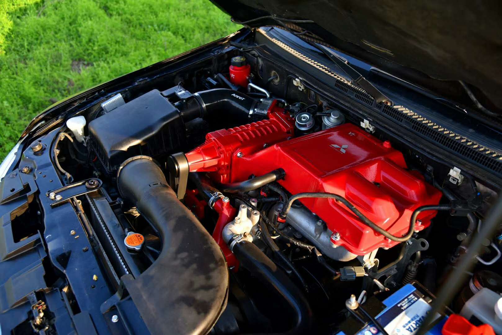 帕杰罗改装VT机械增压，动力提升朴实无华却拳拳到肉_搜狐汽车_搜狐网