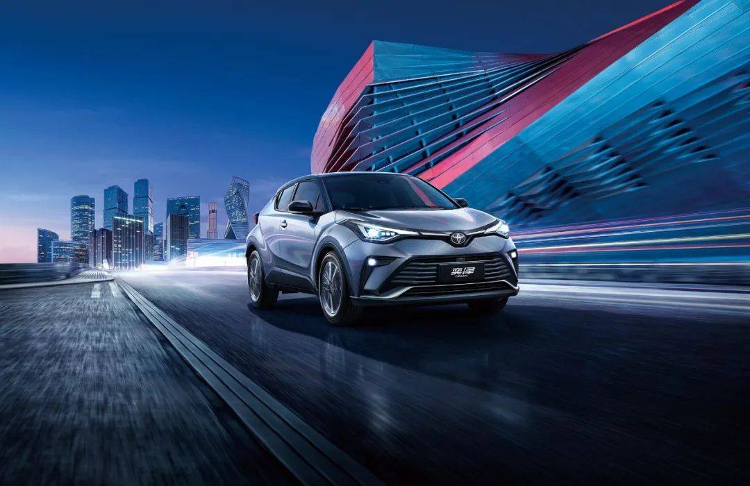 人生的第一辆车应该怎么选？南北丰田的这两款车给了我们答案_搜狐汽车_搜狐网