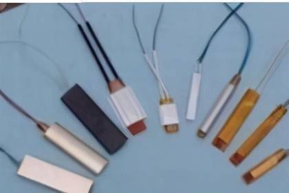 PTC陶瓷加热元件的特性_温度