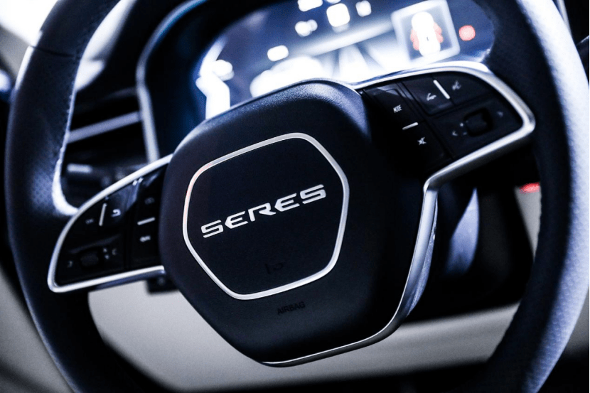 赛力斯华为智选SF5 全面来袭，DriveONE三合一电驱动系统助力智慧出行_搜狐汽车_搜狐网