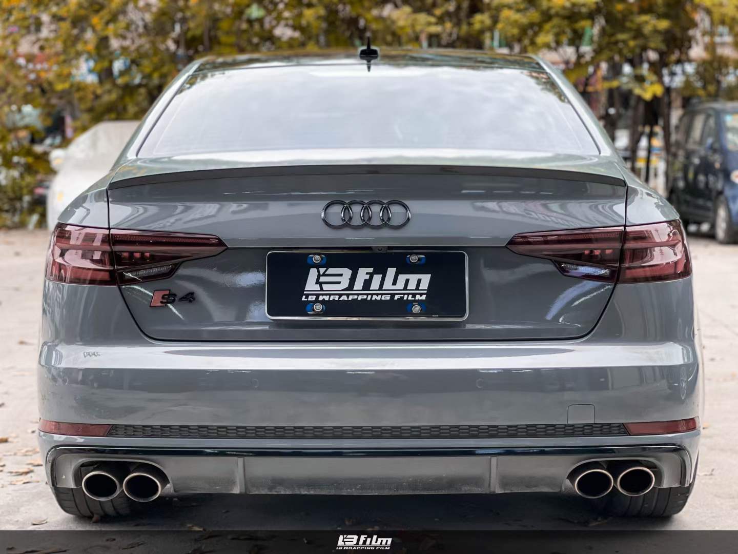 奥迪-RS4全车贴膜LB FILM-LB改色膜高亮纳多灰_搜狐汽车_搜狐网