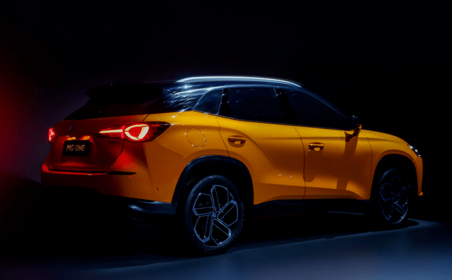 名爵全新SUV MG ONE亮相！两种前脸造型，你pick谁？_搜狐汽车_搜狐网