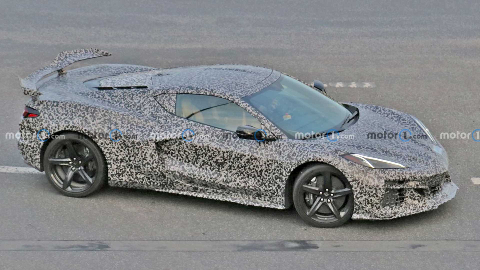 雪佛兰克尔维特Z06 C8谍照曝光 换装5.5L V8发动机/计划秋季首发_搜狐汽车_搜狐网