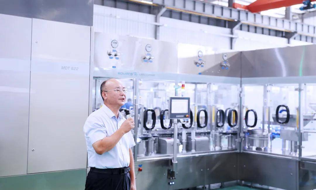 楚天科技与德国Romaco集团最新合作研发成果Macofar E联动线下线_技术