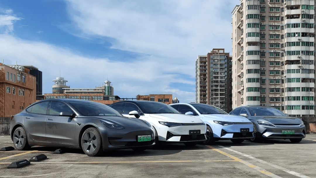 金九银十车圈竞赛白热化！比亚迪汉EV、特斯拉Model3、小鹏P5实测对比_搜狐汽车_搜狐网