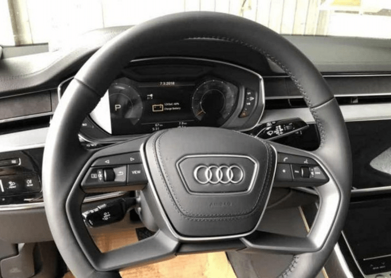 四川老板花112万元买辆新款奥迪A8L，妻子：不如买辆奔驰S400_搜狐汽车_搜狐网