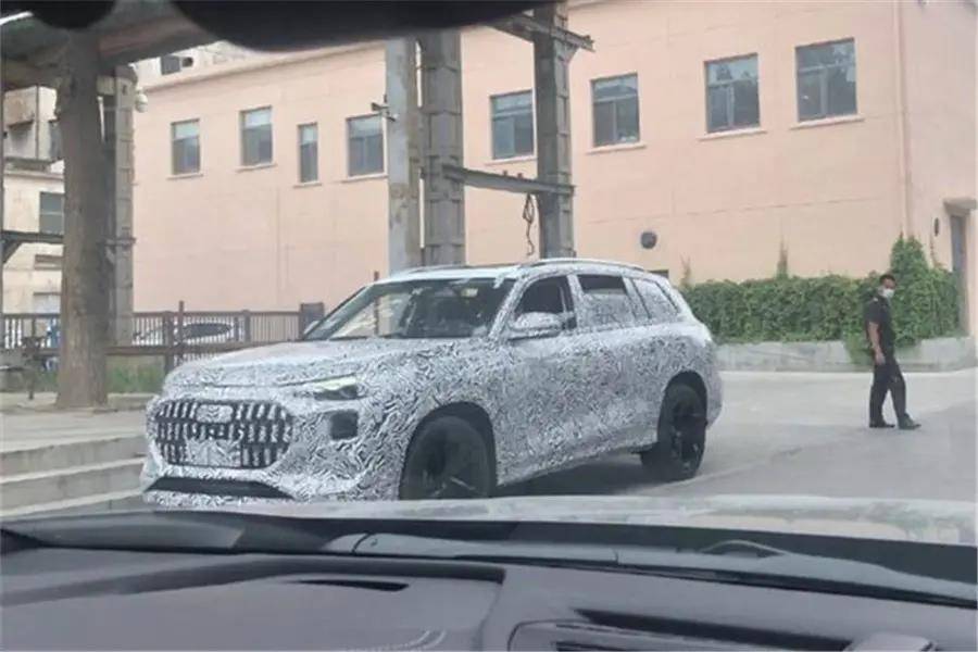 上汽奥迪Q6谍照曝光 MLB平台+EA888发动机 比奥迪Q7还大_搜狐汽车_搜狐网