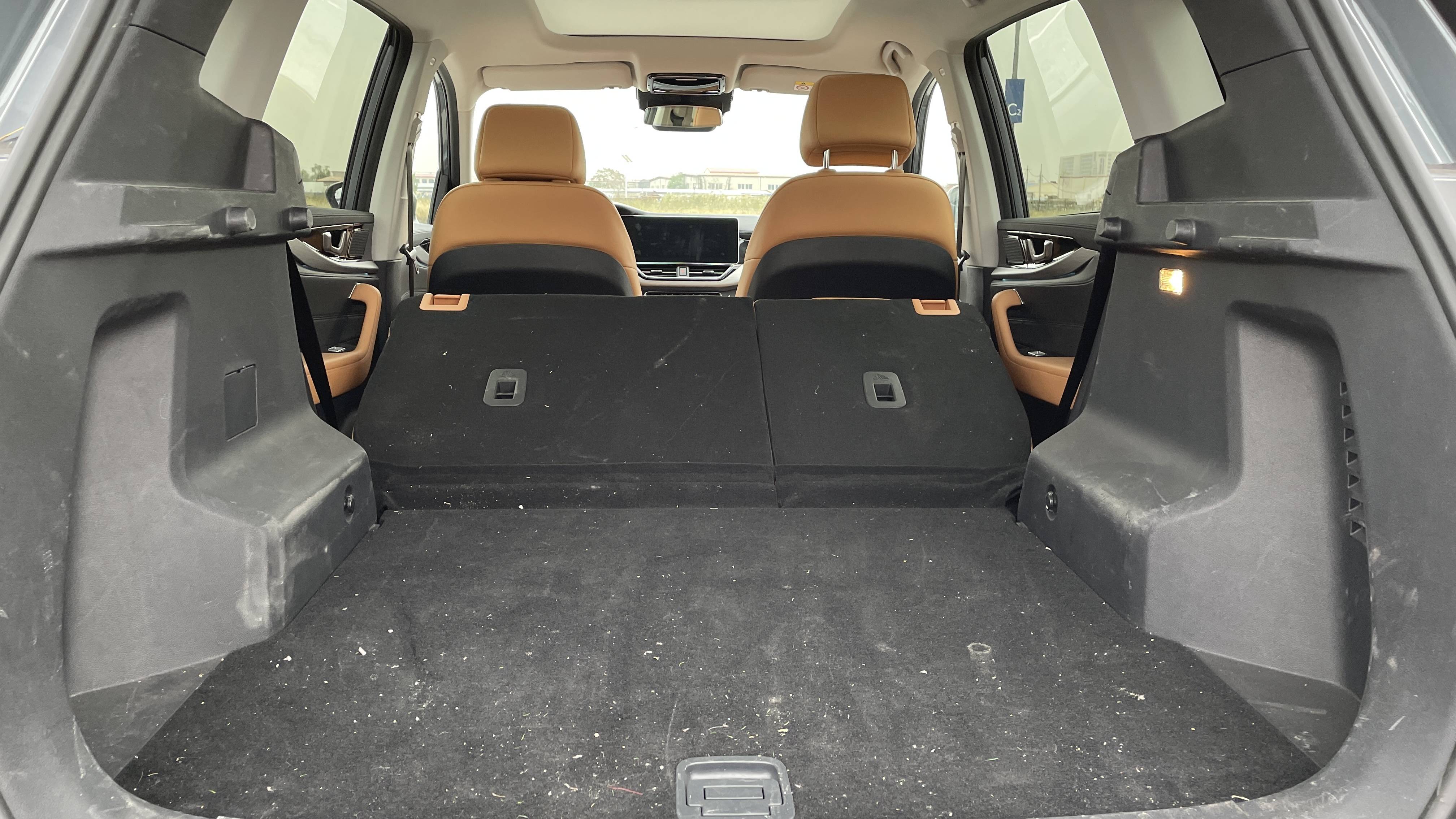 无人驾驶车型真的量产了吗？试驾体验威马W6_搜狐汽车_搜狐网