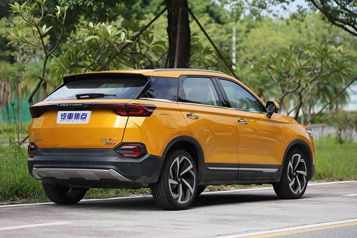 好看好玩又好开！奔腾T77 PRO试驾体验_搜狐汽车_搜狐网