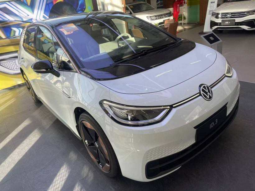 香遍欧洲市场的ID3在国内市场能否大卖？一番试驾后觉得它能行_搜狐汽车_搜狐网