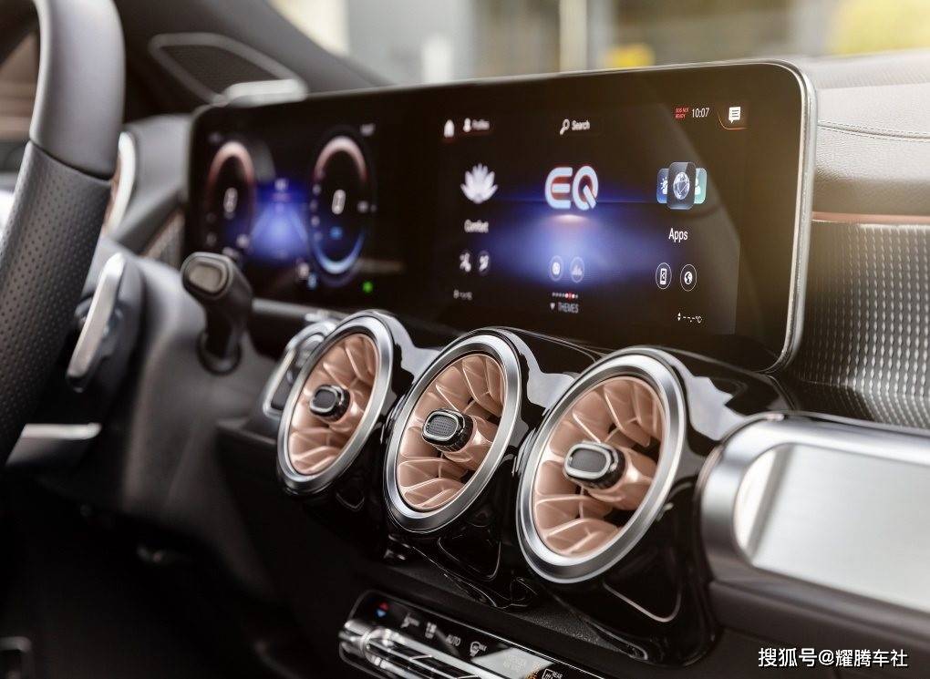 奔驰EQA/EQB正式预售，价格分别为37万/44万，这两款车能火吗？_搜狐汽车_搜狐网