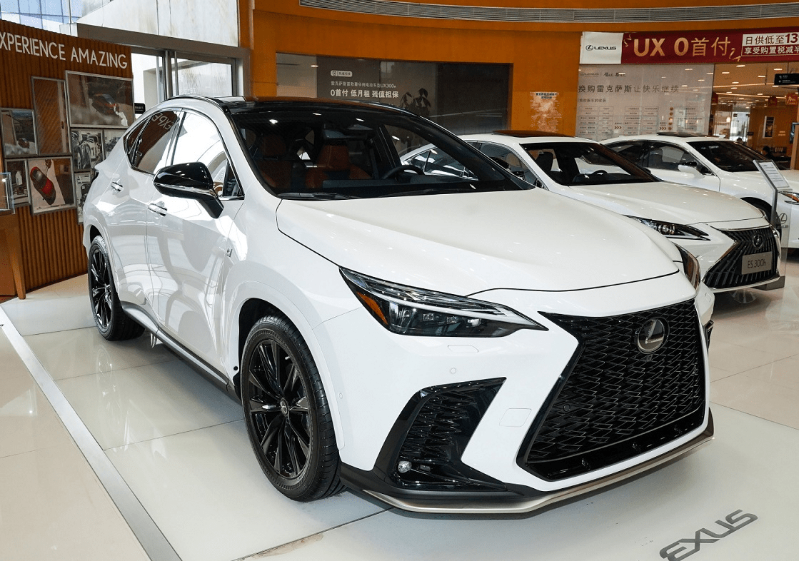 广州车展上市，全新雷克萨斯NX诚意满满，网友：终于赶上主流了 | 乐惠车