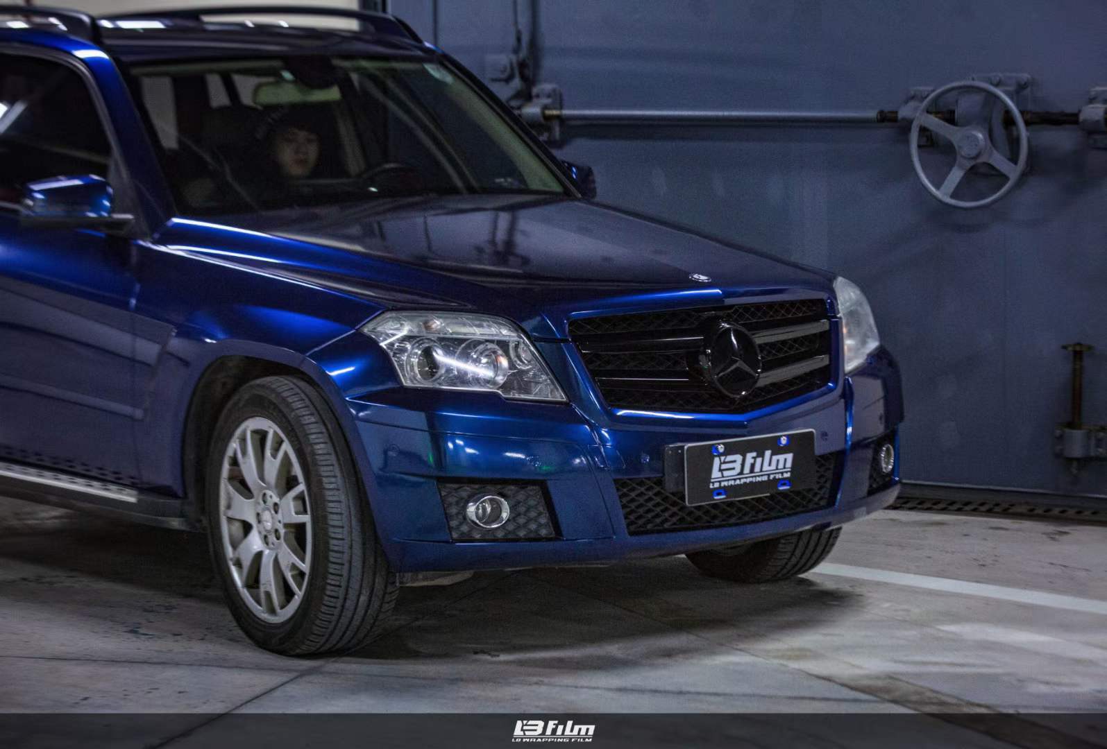 奔驰-GLK全车贴膜LB改色膜PET暗影蓝_搜狐汽车_搜狐网