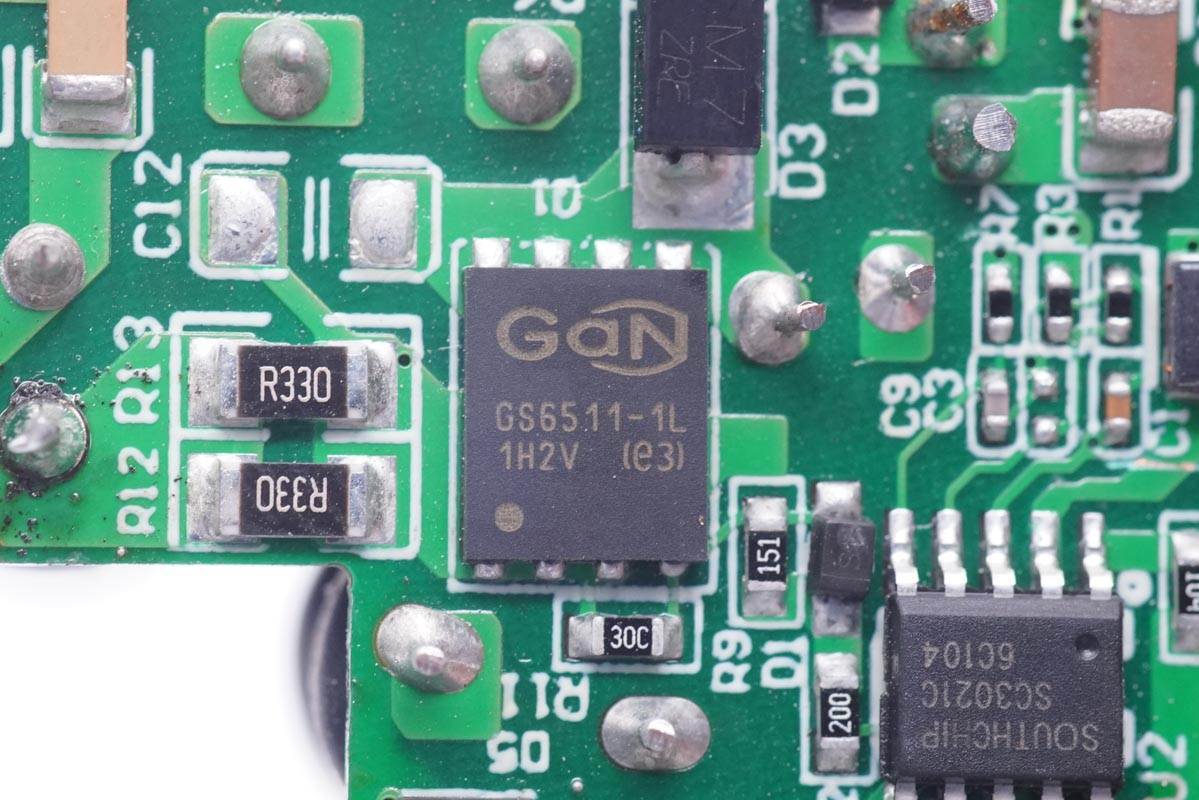 采用南芯SC3021C高性能主控芯片，Sicgecs 65W 1A1C氮化镓快充拆解_充电