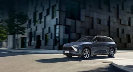 纯电豪车大比拼！LYRIQ、EQC、iX、ES8、、Q5 e-tron你更钟情谁？_搜狐汽车_搜狐网