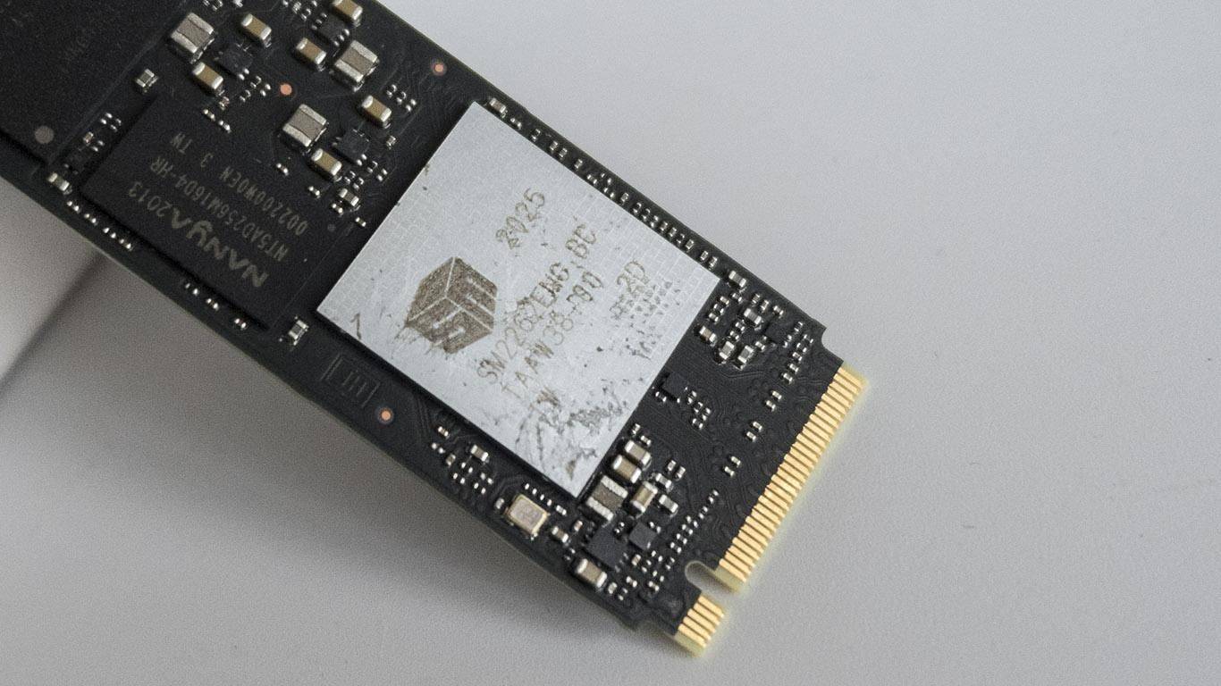 3500MBs读取速度，1GB还不到一块钱，致钛PC005 Active真香_硬盘_容量_测试