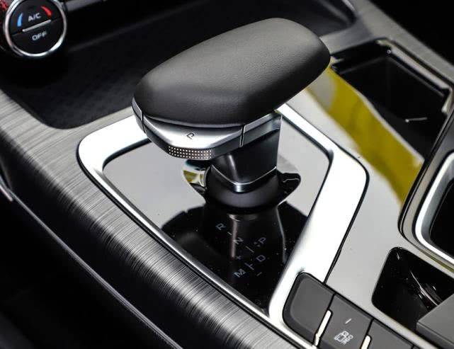 买不起宝马X6不要紧，2.0T+8AT，13万就有60万档次_搜狐汽车_搜狐网