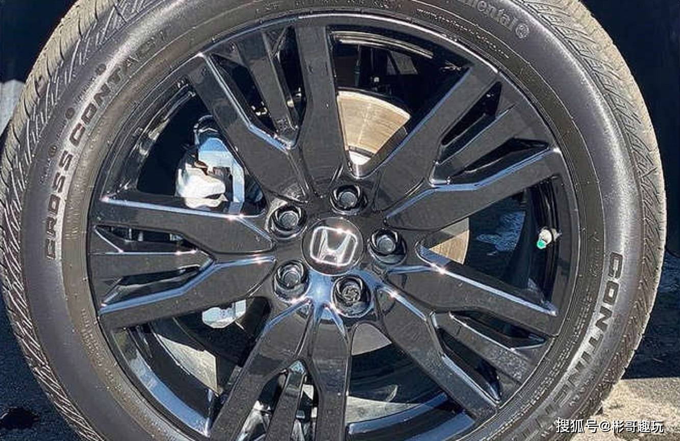 大众途昂的劲敌亮相！本田大号CR-V实拍，搭载3.5L+9AT动力组合_搜狐汽车_搜狐网